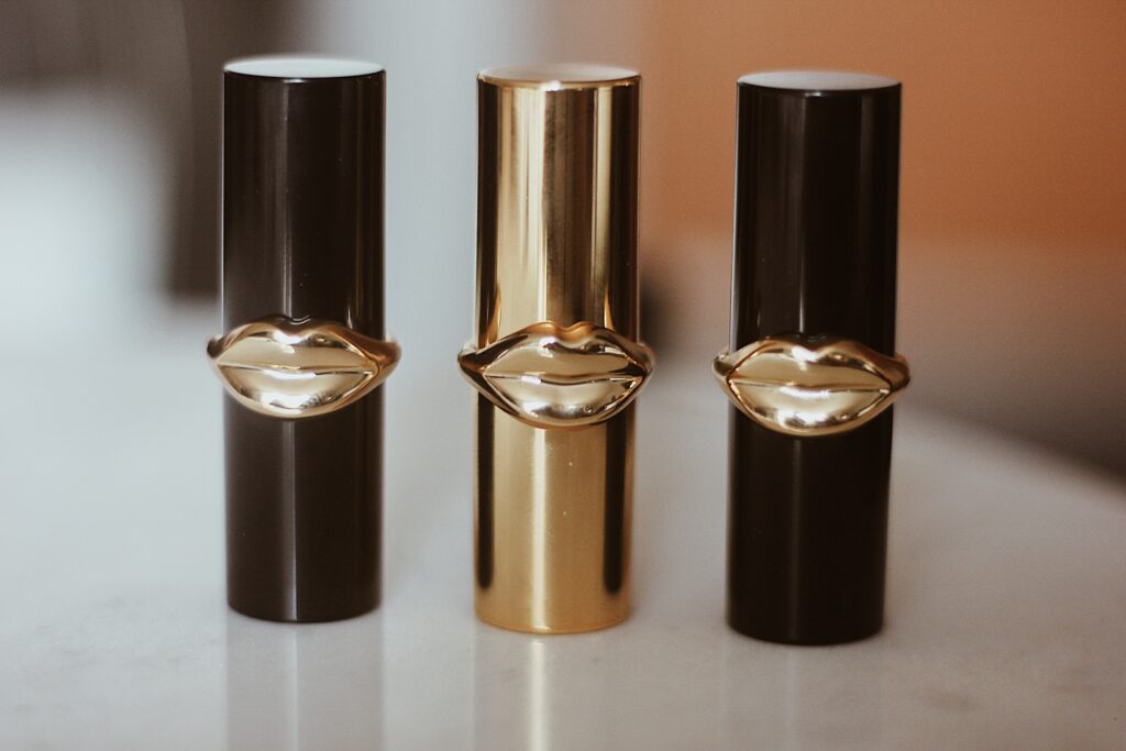 The 5 Most Significant Facts about Lipstick Boxes